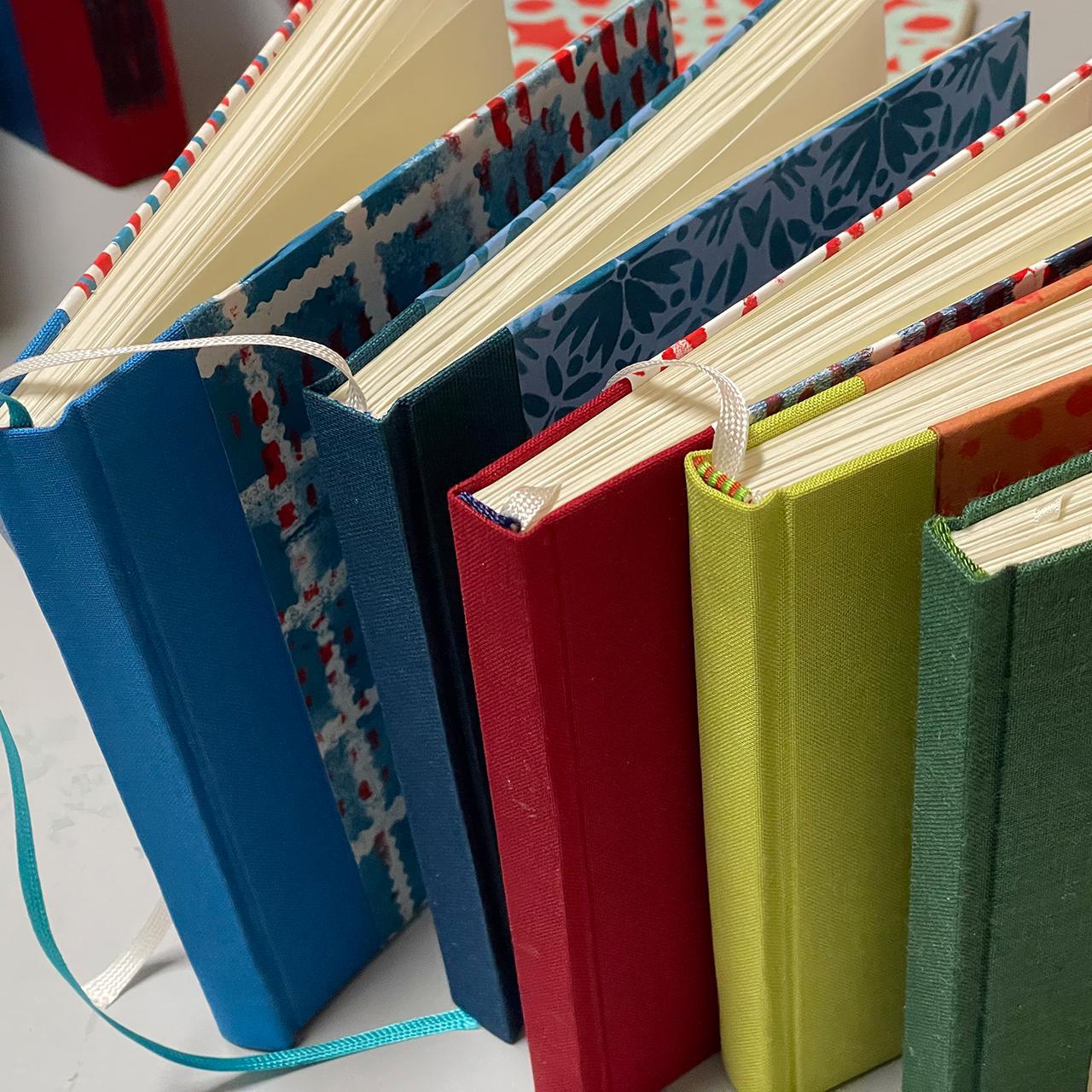 Kugelrunde bunte Bücher | MittwochsMIX 148 – Müllerin Art Studio